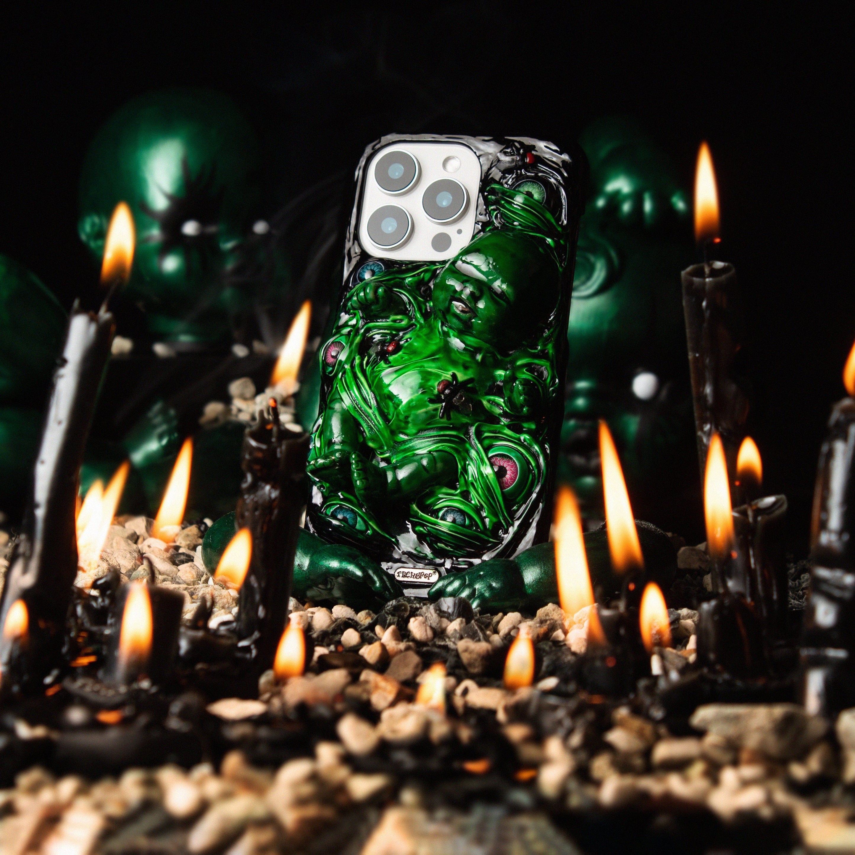 ‘The Unborn’ Eyeball Handmade iPhone Case | Techypop.com